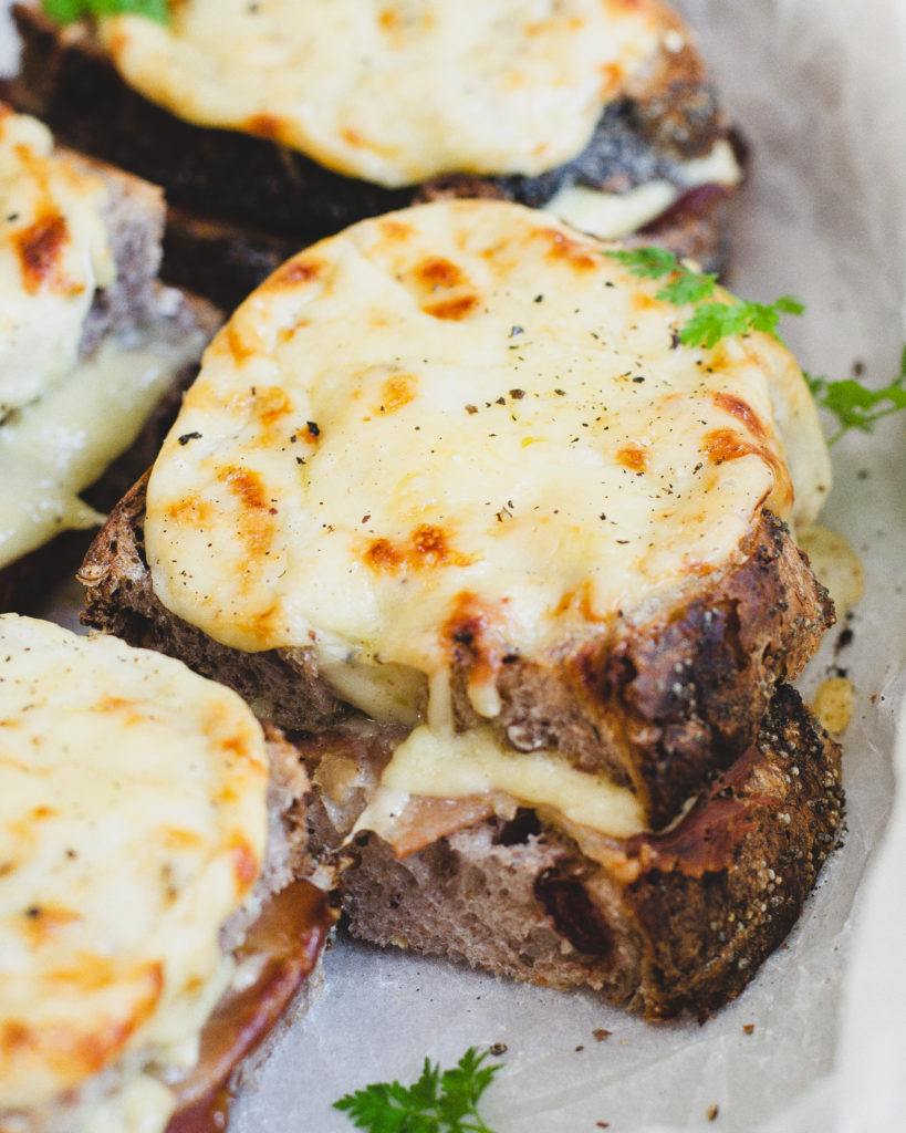 Croque Monsieur - Opskrift på Lækker Fransk Klassisk Toast