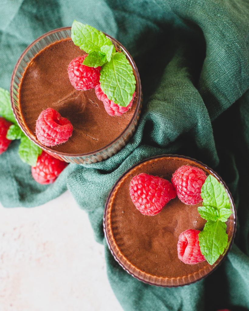 Vegansk Chokolademousse - Nem og Luftig Opskrift på 15 Min