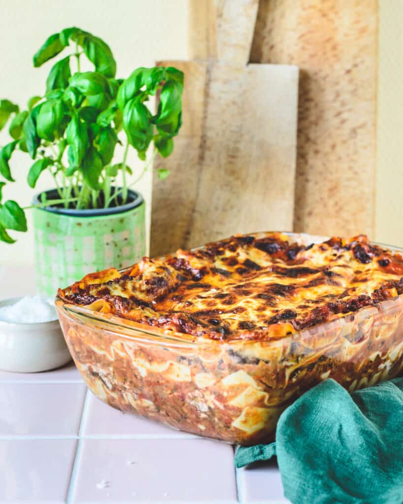 Lasagne - Klassisk Opskrift med Mornaysauce og Grøntsager